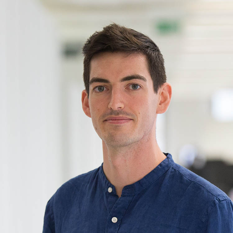 Laurence Berry – Senior service designer, GDS – Design in government